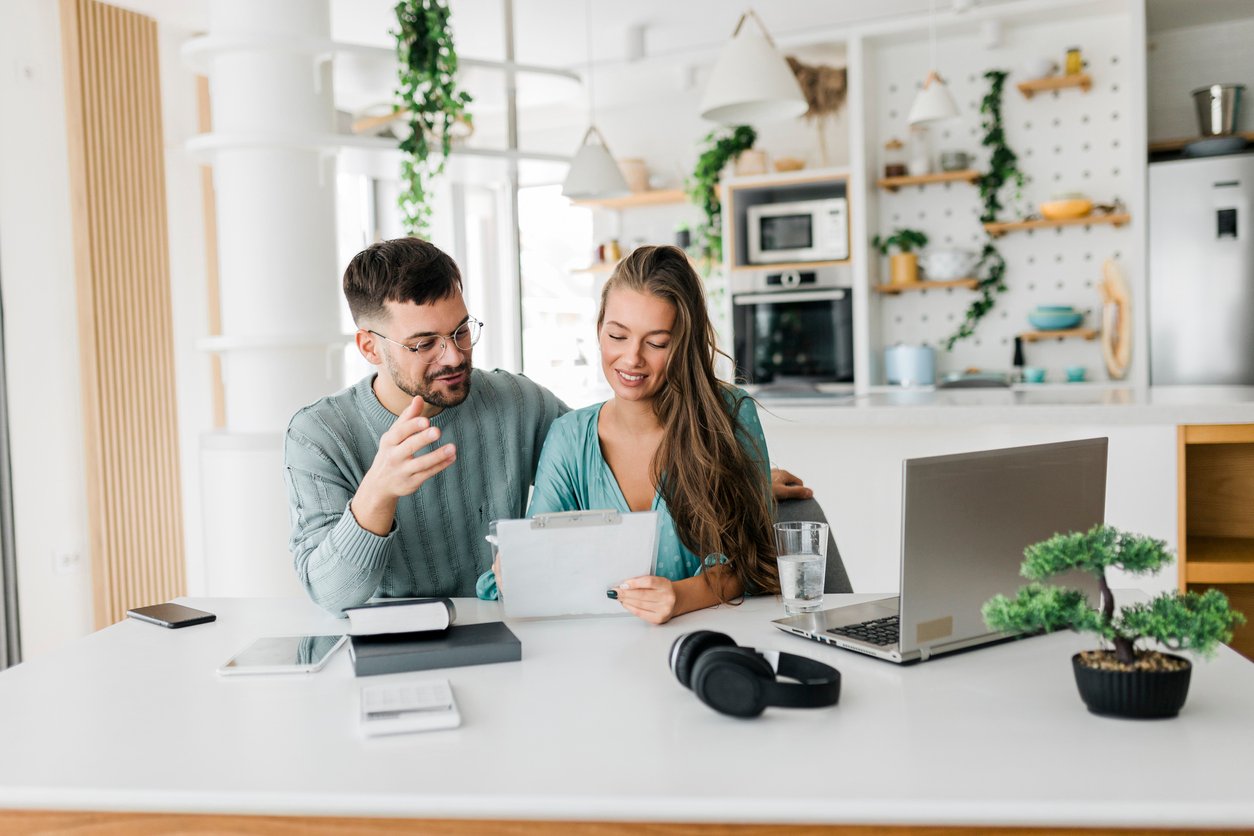 Understanding Relationship Banking: A Customers Guide